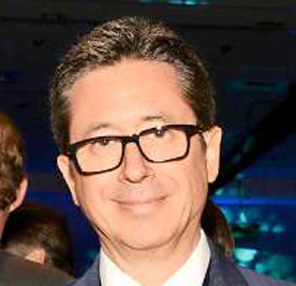 Agregar a Favoritos WhatsApp Escuchar E-mail